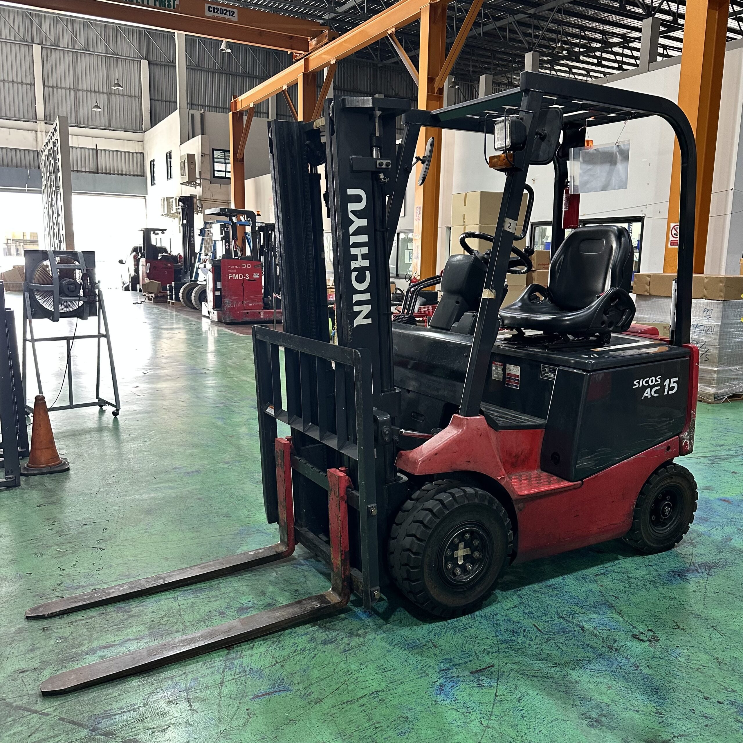 FB15PN-77C-300, S/N. 256E01262 - NICHIYU